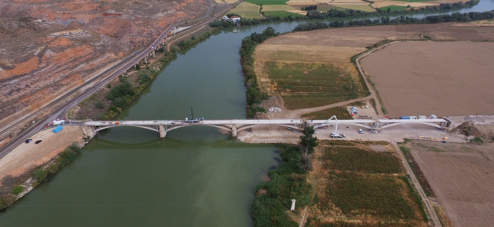 Rehabilitation and Extension of the bridge over the Ebro river in Gelsa