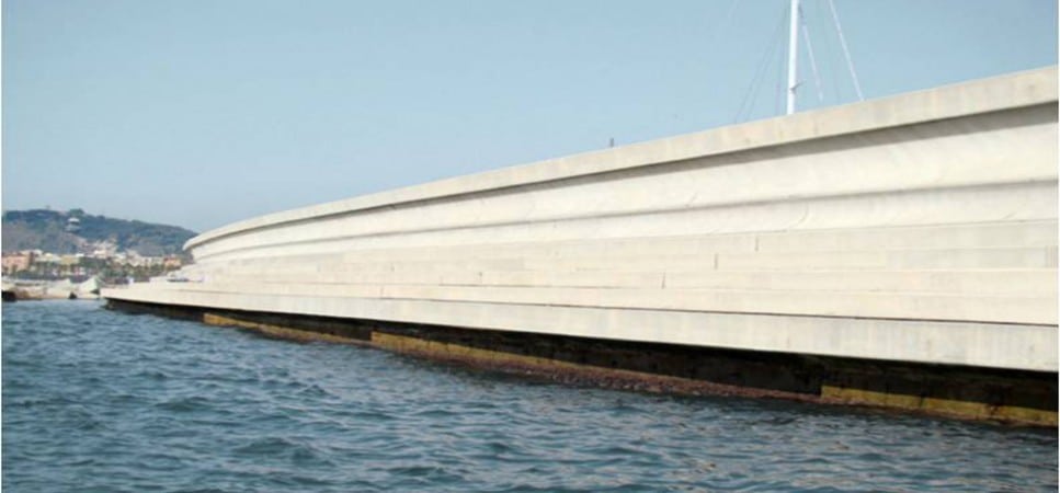 Wave overtopping mitigation at main breakwater of the Olympic Harbour ...
